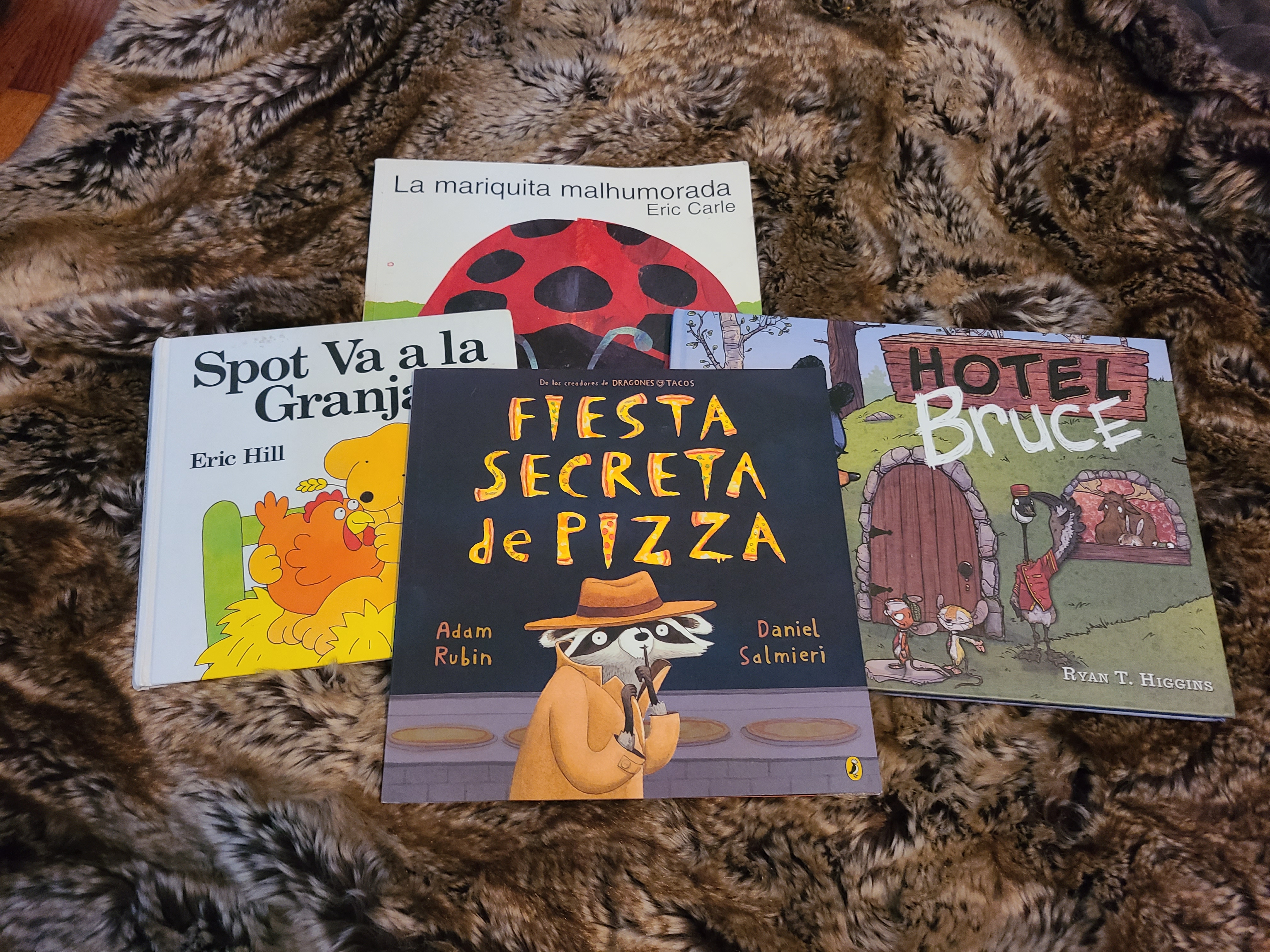 Spanish Books for Babies and Toddlers - About That Mom Life